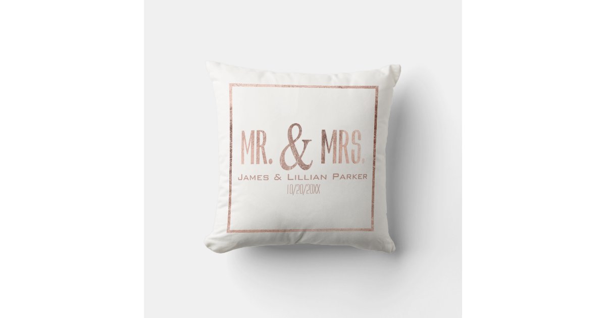 のどのMonogram Weddingばら色の金ゴールドの氏および夫人 クッション | Zazzle.co.jp