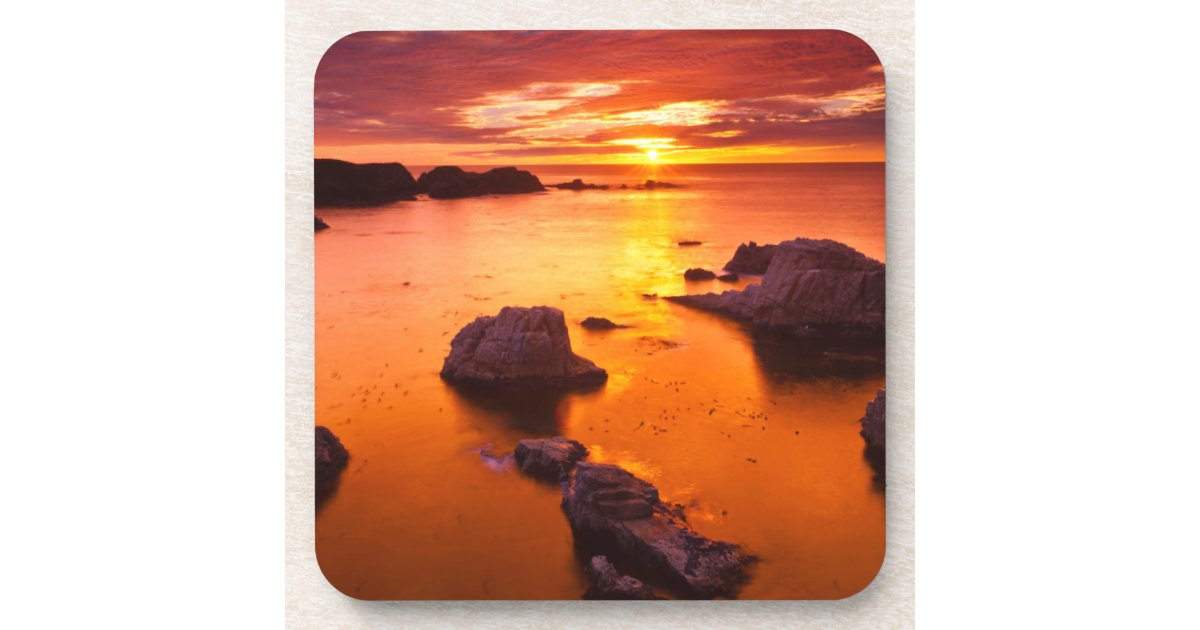 カリフォルニア州、夕焼けのオレンジの海の岬 コースター | Zazzle.co.jp
